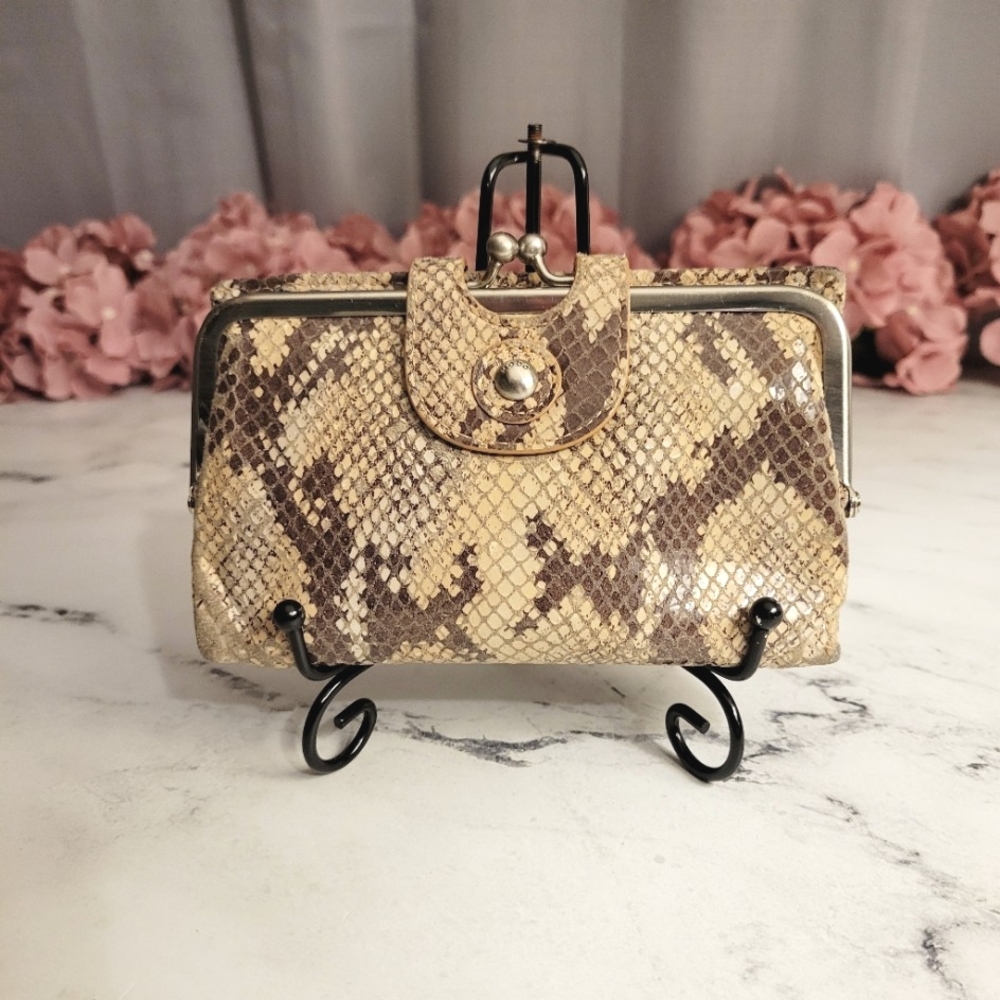 Hobo 'Alice' The Original Animal Pattern Velvet Genui… - Gem